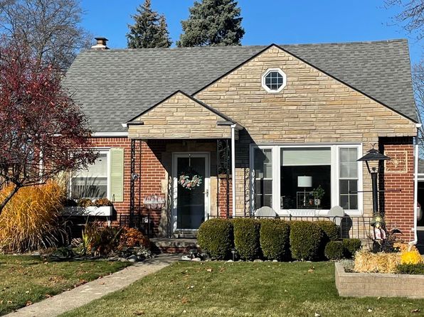 Center Line MI Real Estate - Center Line MI Homes For Sale | Zillow