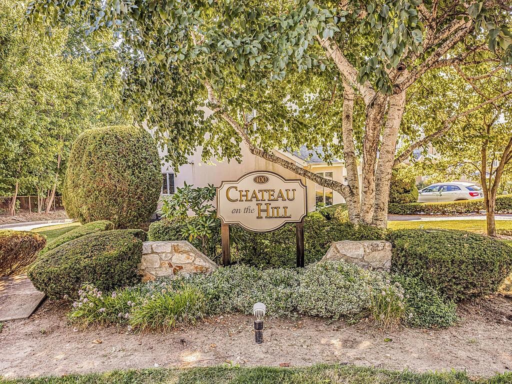 100 Chateau Lane #1, Hawthorne, NY 10532 | Zillow