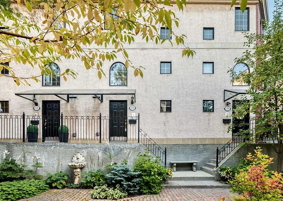 1145 N Cameron Ave SW, Calgary, AB T2T 0K6 | MLS #A2278957 | Zillow
