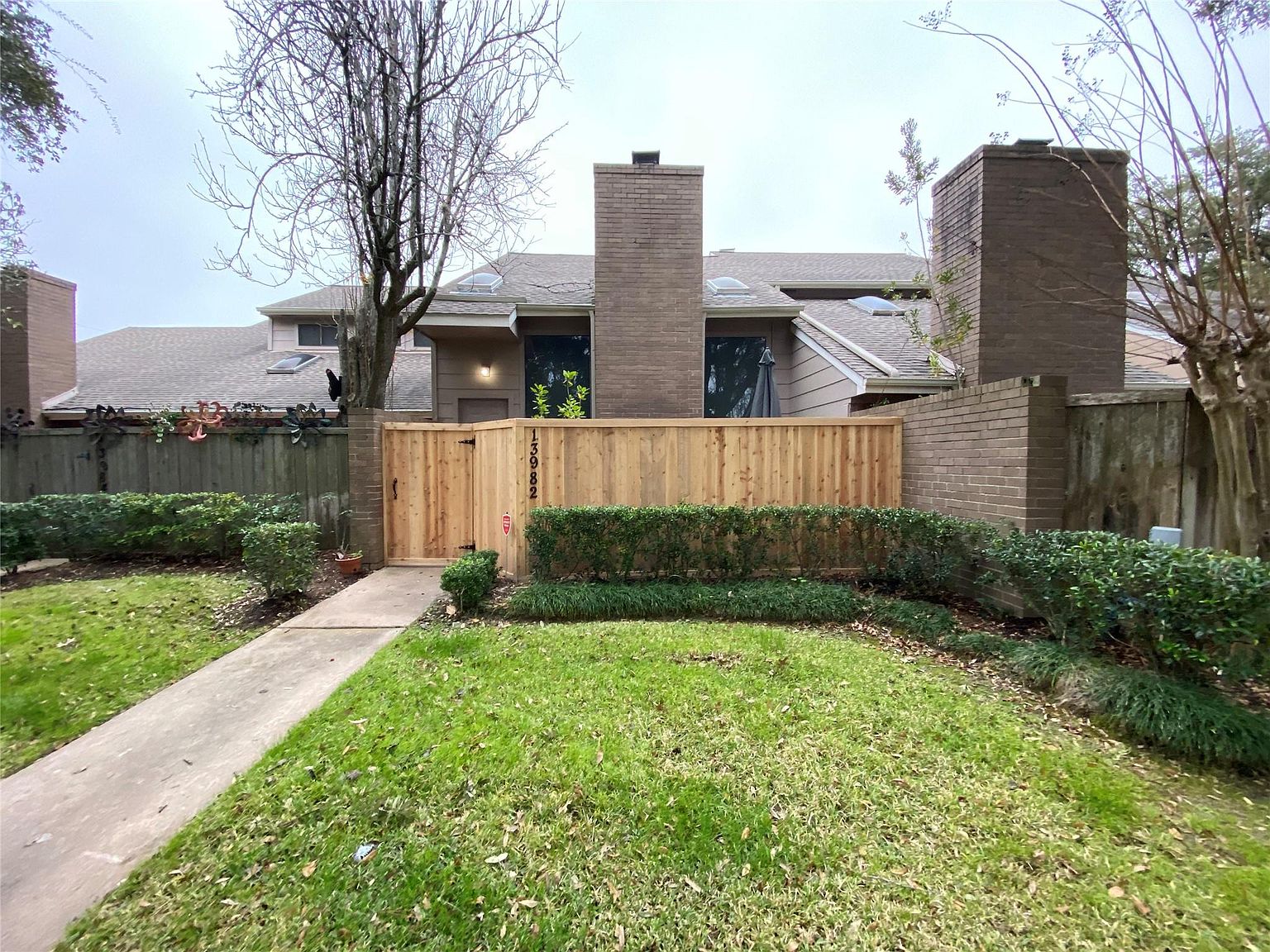 13982 Hollowgreen Dr #23, Houston, TX 77082 | Zillow