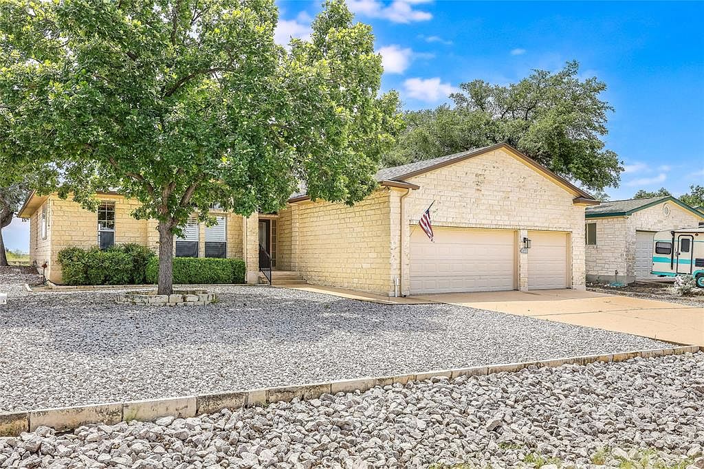 20725 Henry Ave, Lago Vista, TX 78645 | MLS #4538784 | Zillow