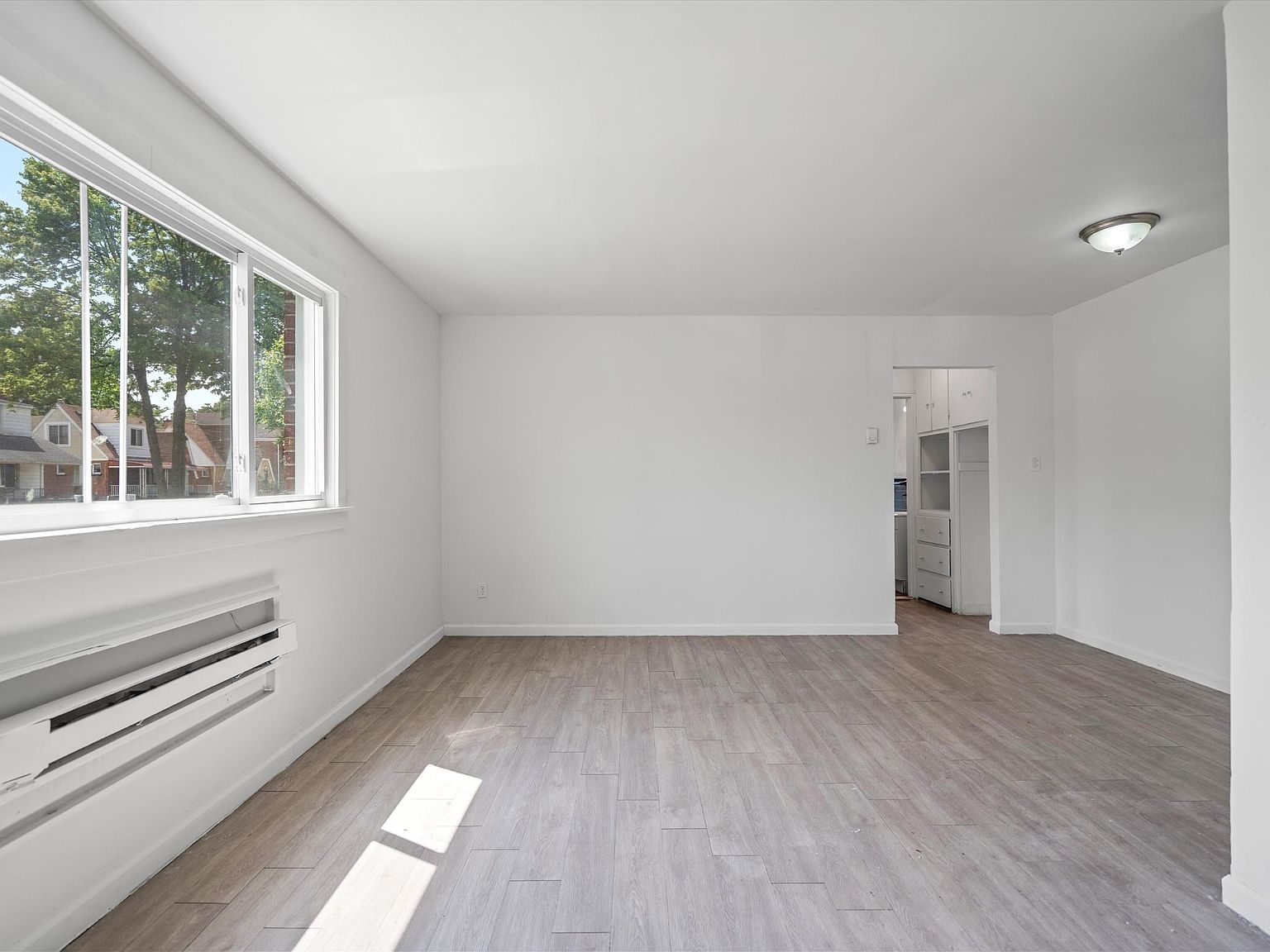 15211 Fenkell St #A4, Detroit, MI 48227 | Zillow