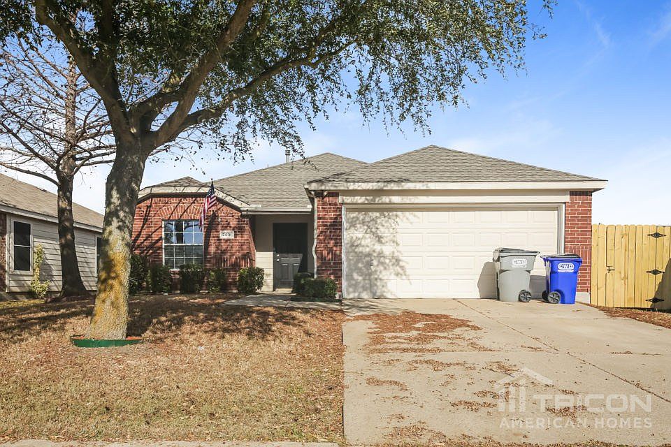 2001 Fairview Dr, Forney, TX 75126 | Zillow