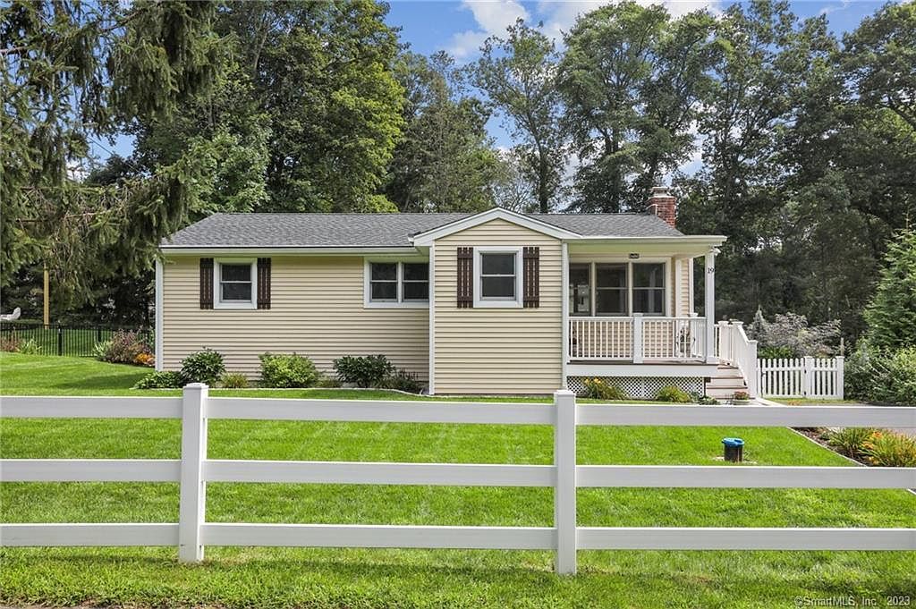 19 Silver Spring Park, Ridgefield, CT 06877 | Zillow
