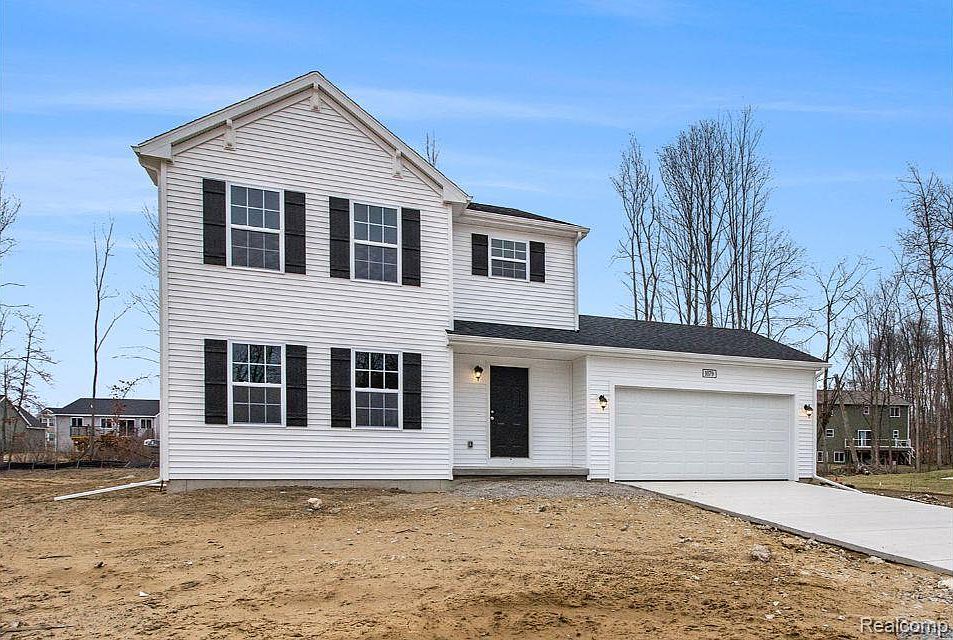 1079 Kemperwood Ct, Howell, MI 48843 | Zillow