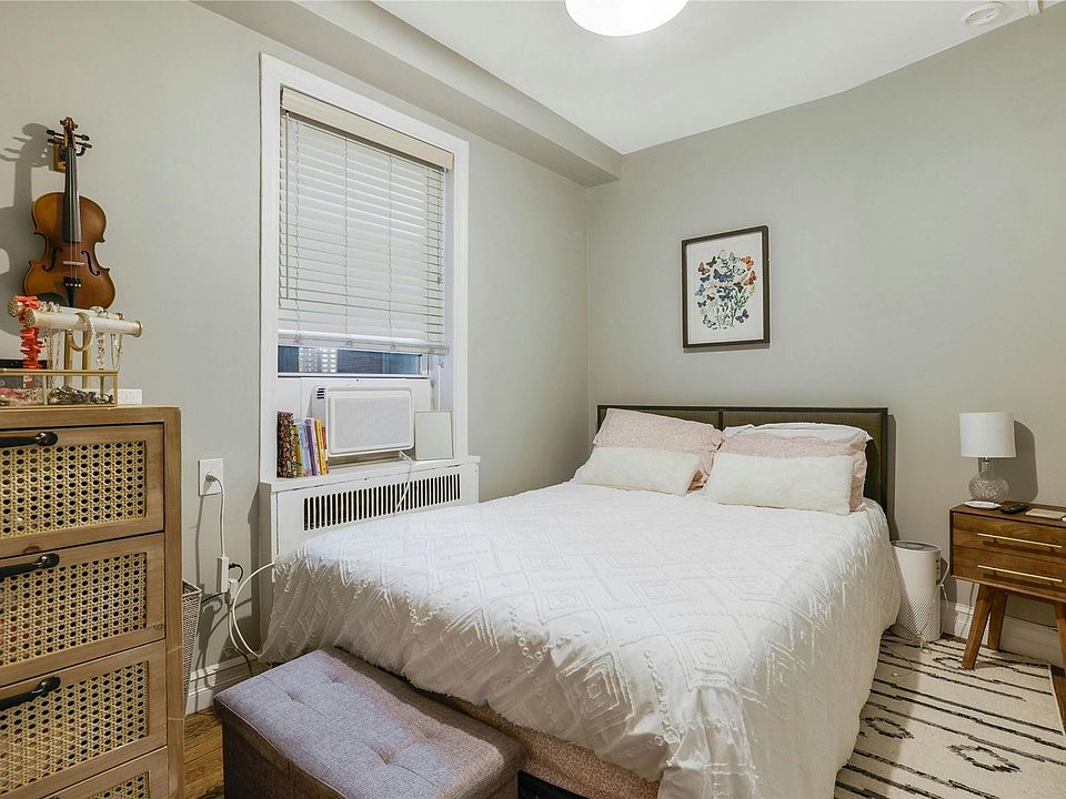 10825 72nd Ave Forest Hills NY | Zillow