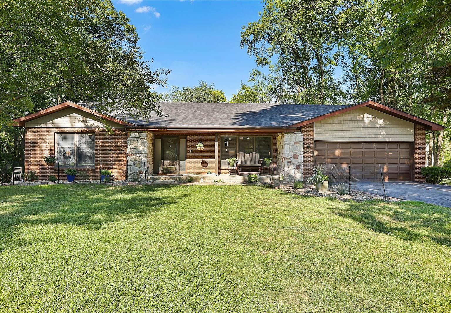 18 Ginger Ridge Ln, Glen Carbon, IL 62034 | Zillow