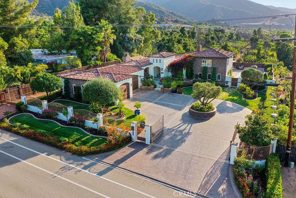 4034 Crown Ranch Rd, Corona, CA 92881 | Zillow