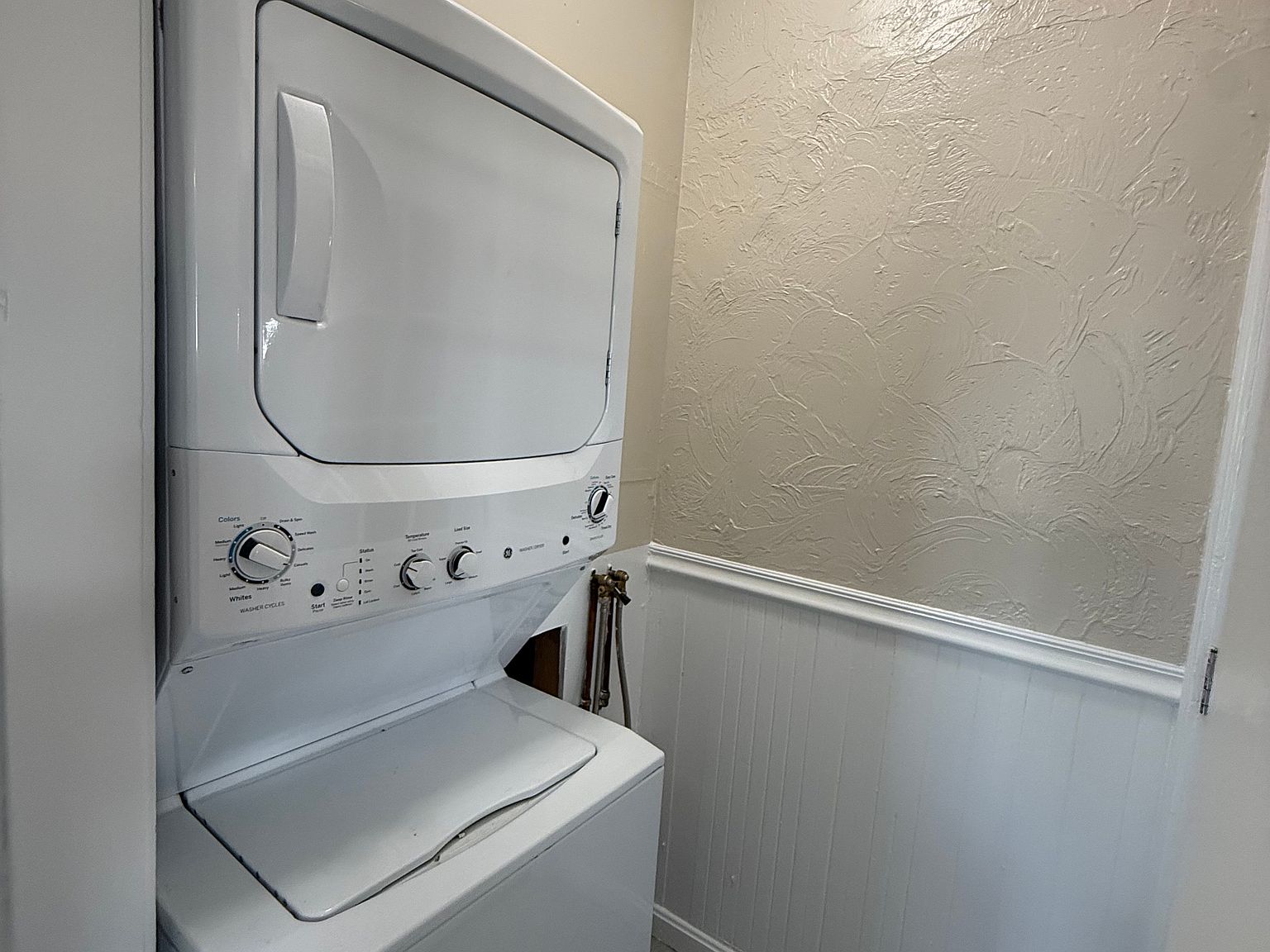 111 Hamilton St #1-R, Worcester, MA 01604 | Zillow