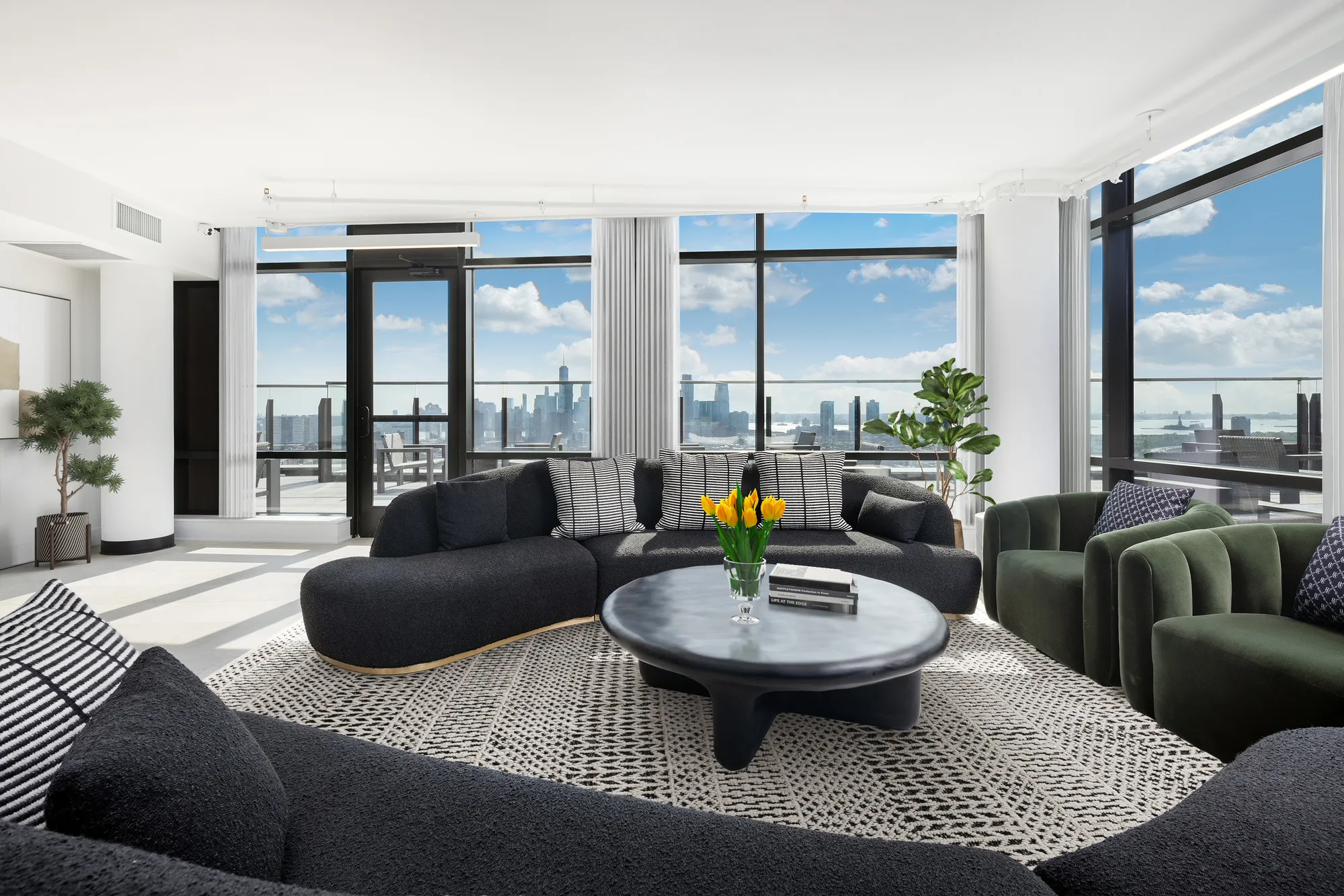 Four Twenty Five Summit at 425 Summit Avenue in Journal Square : Sales ...