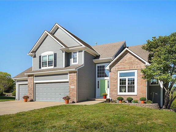 3053 SW Gentry Ct, Lees Summit, MO 64081 | Zillow