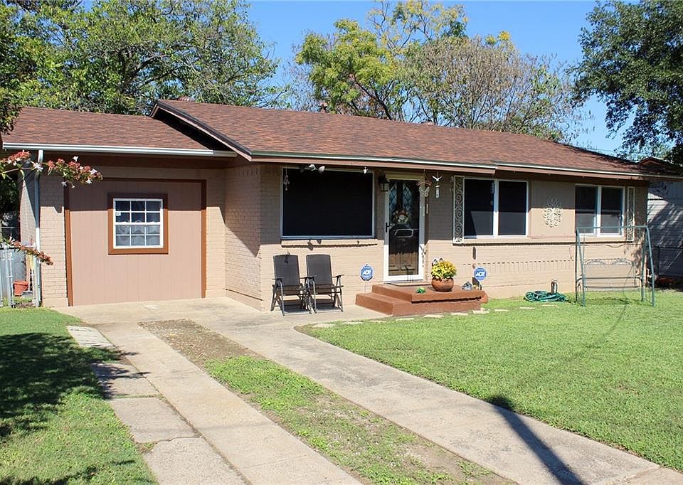 2509 Engle Ave, Dallas, TX 75233 | Zillow