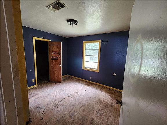 2858 Delta Downs Dr, Vinton, LA 70668 | MLS #SWL22007385 | Zillow