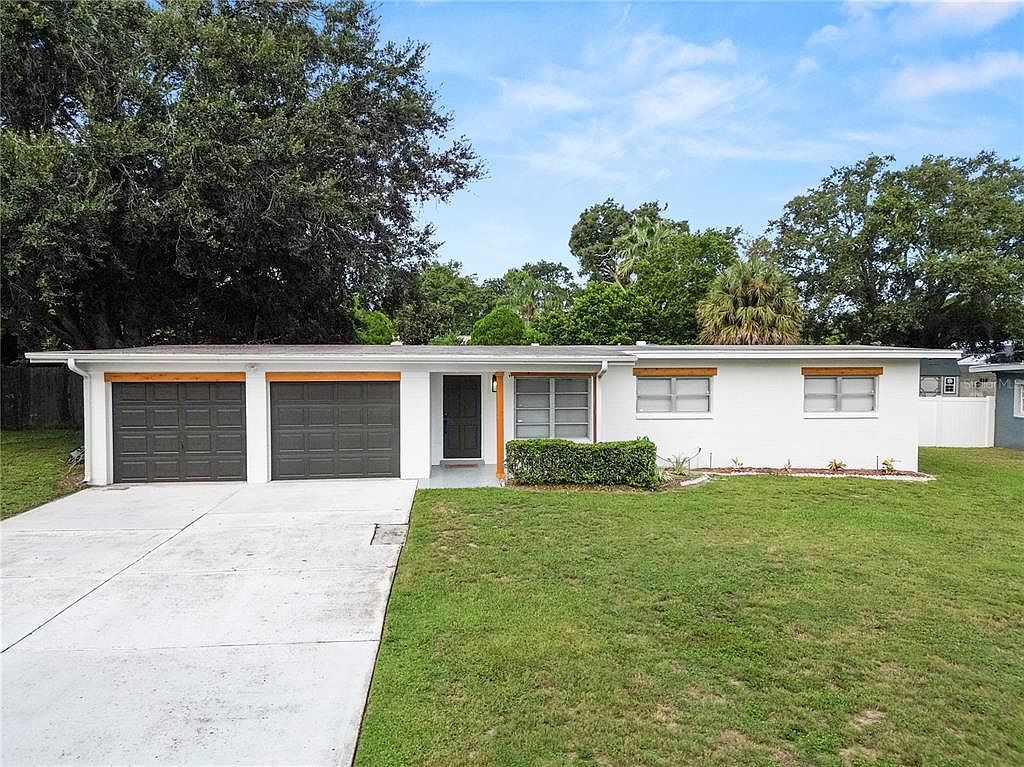 515 16th St NE, Winter Haven, FL 33881 | MLS #L4939718 | Zillow