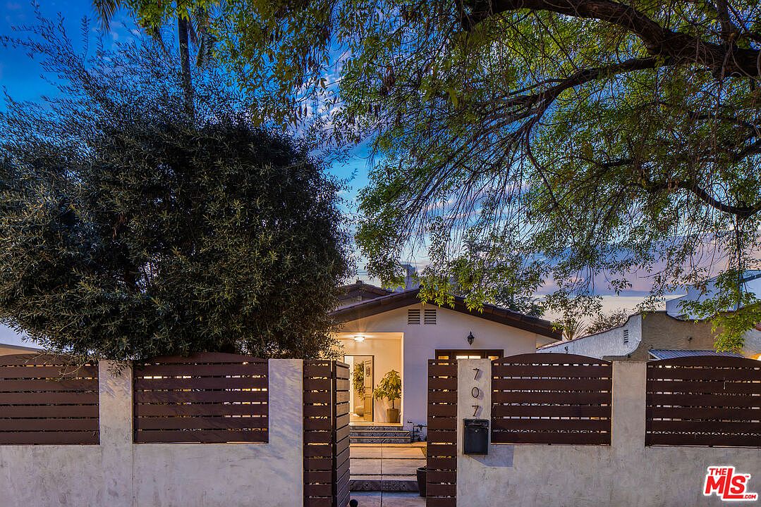 707 N McCadden Pl, Los Angeles, CA 90038 | Zillow