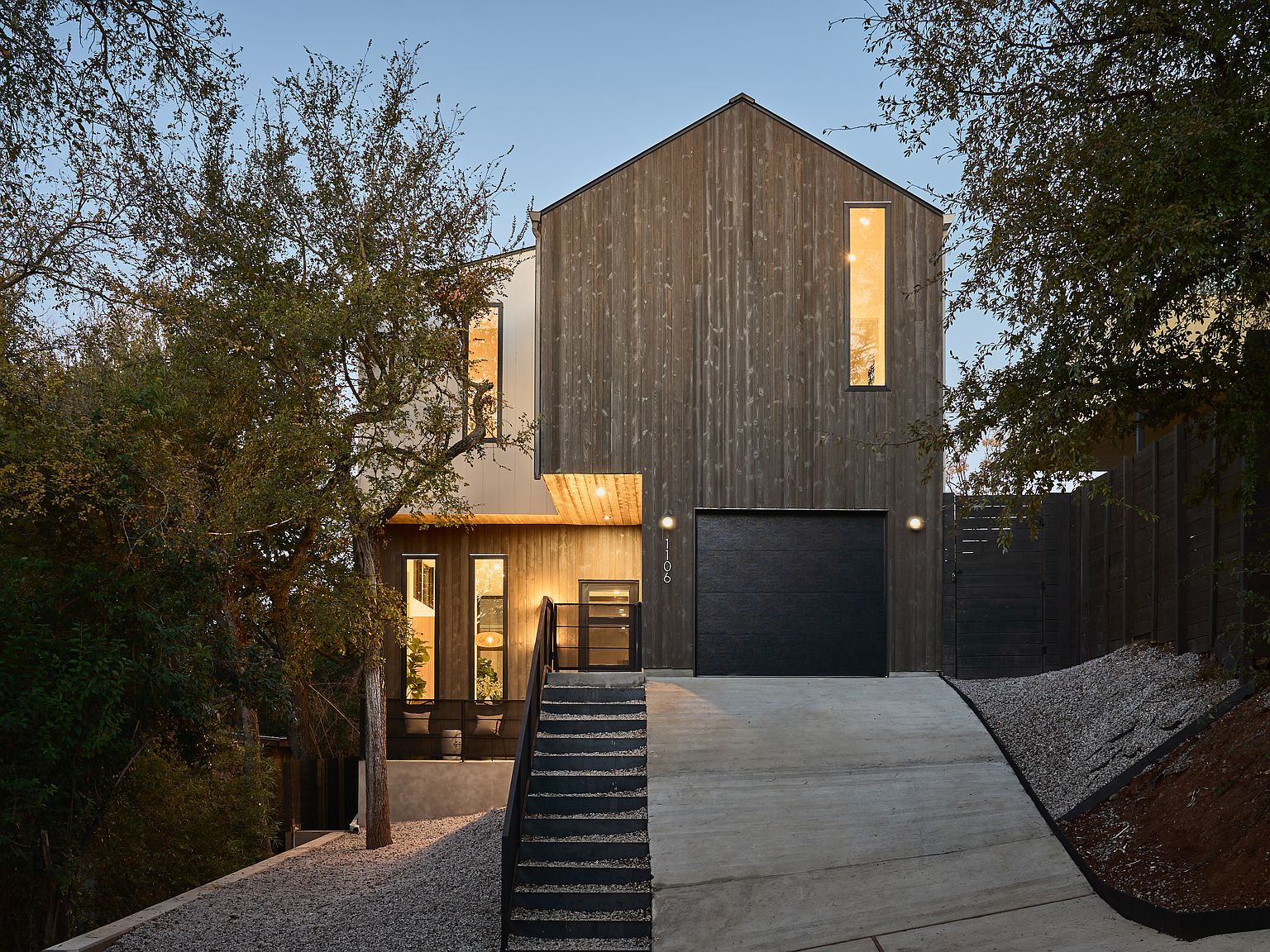 1106 Mansell Ave, Austin, TX 78721 | Zillow