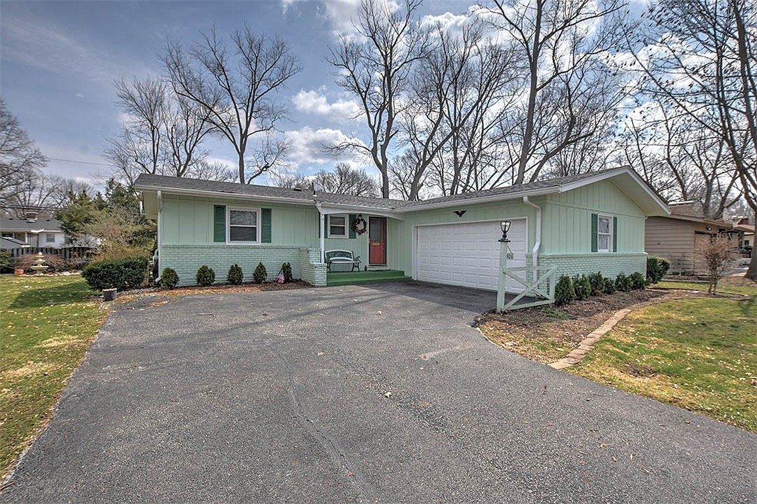 406 S Westdale Ave, Decatur, IL 62522 | Zillow