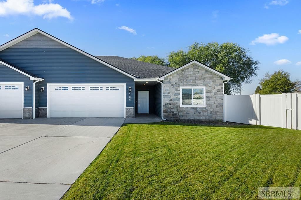 185 Park View Loop, Shelley, ID 83274 | Zillow