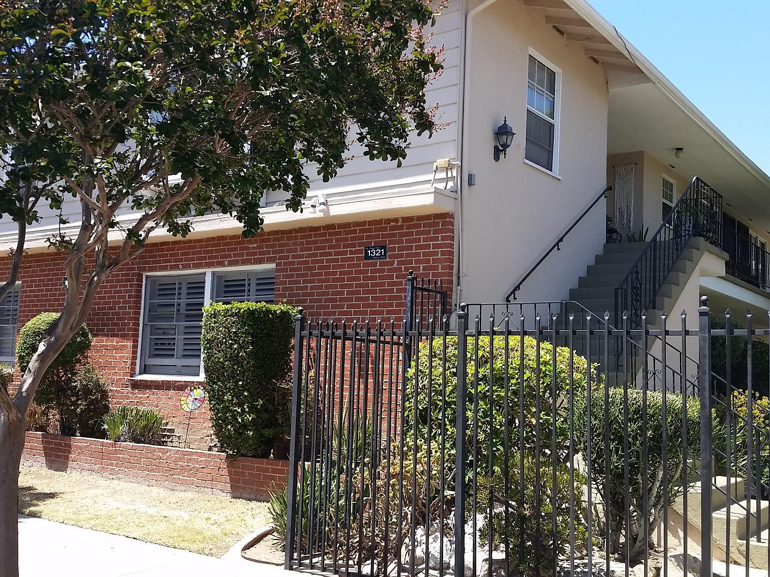 1321 E Appleton St APT 4, Long Beach, CA 90802 | Zillow