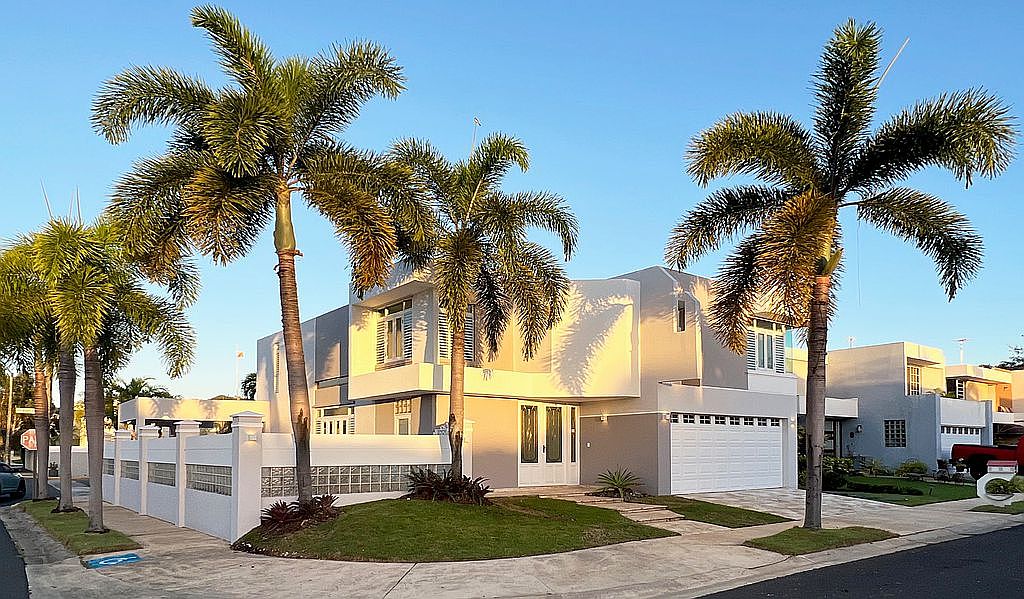 Monte Claro Mn #1, Bayamon, PR 00961 | Zillow