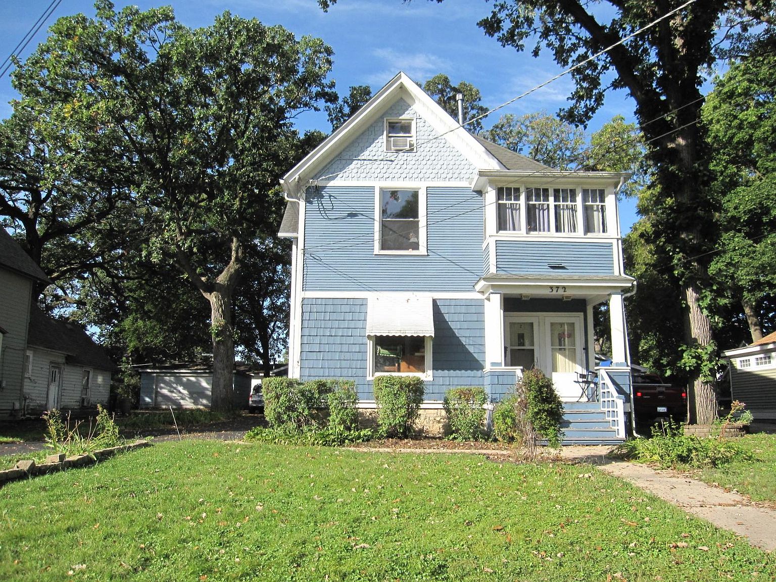 372 Hendee St #1, Elgin, IL 60123 | Zillow