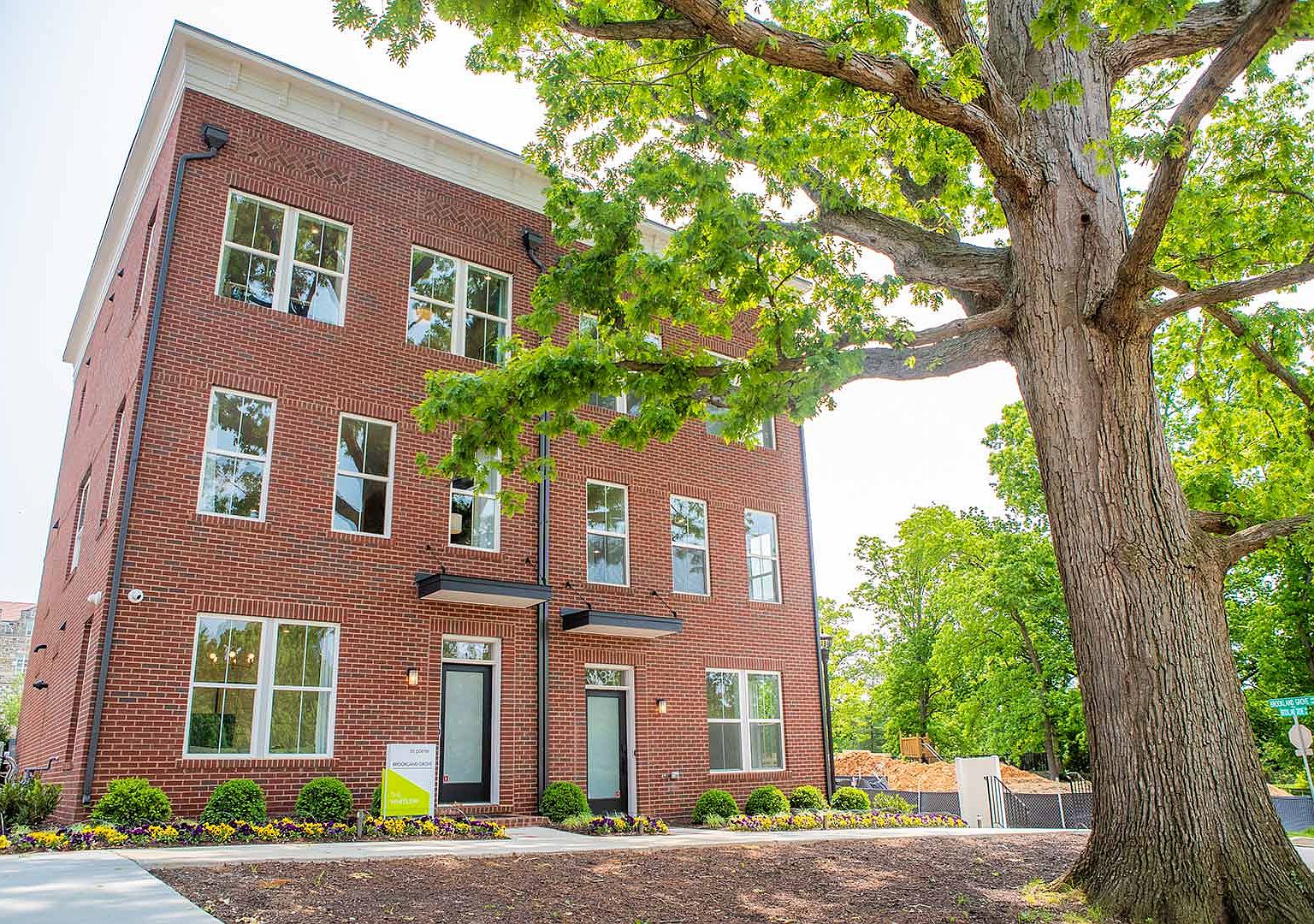 423 Brookland Grove Dr NE, Washington, DC 20017 | Zillow