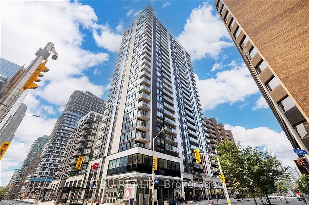 340 Queen St #1408, Ottawa, ON K1R 0G1 | MLS #X12111028 | Zillow