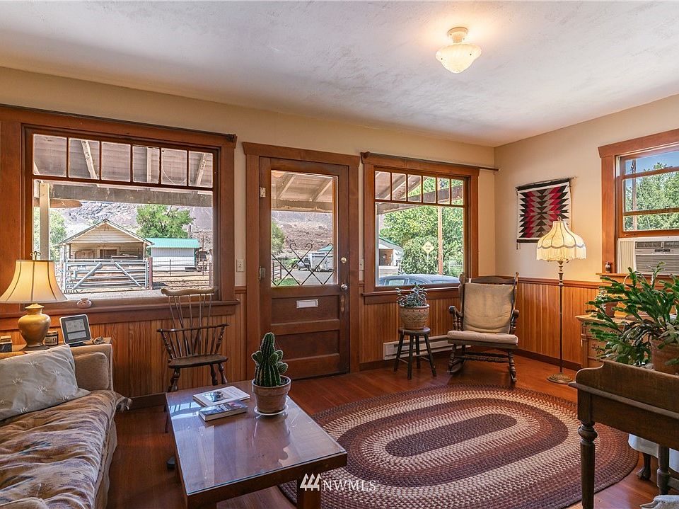 1134 Palisades Road, Palisades, WA 98845 | Zillow