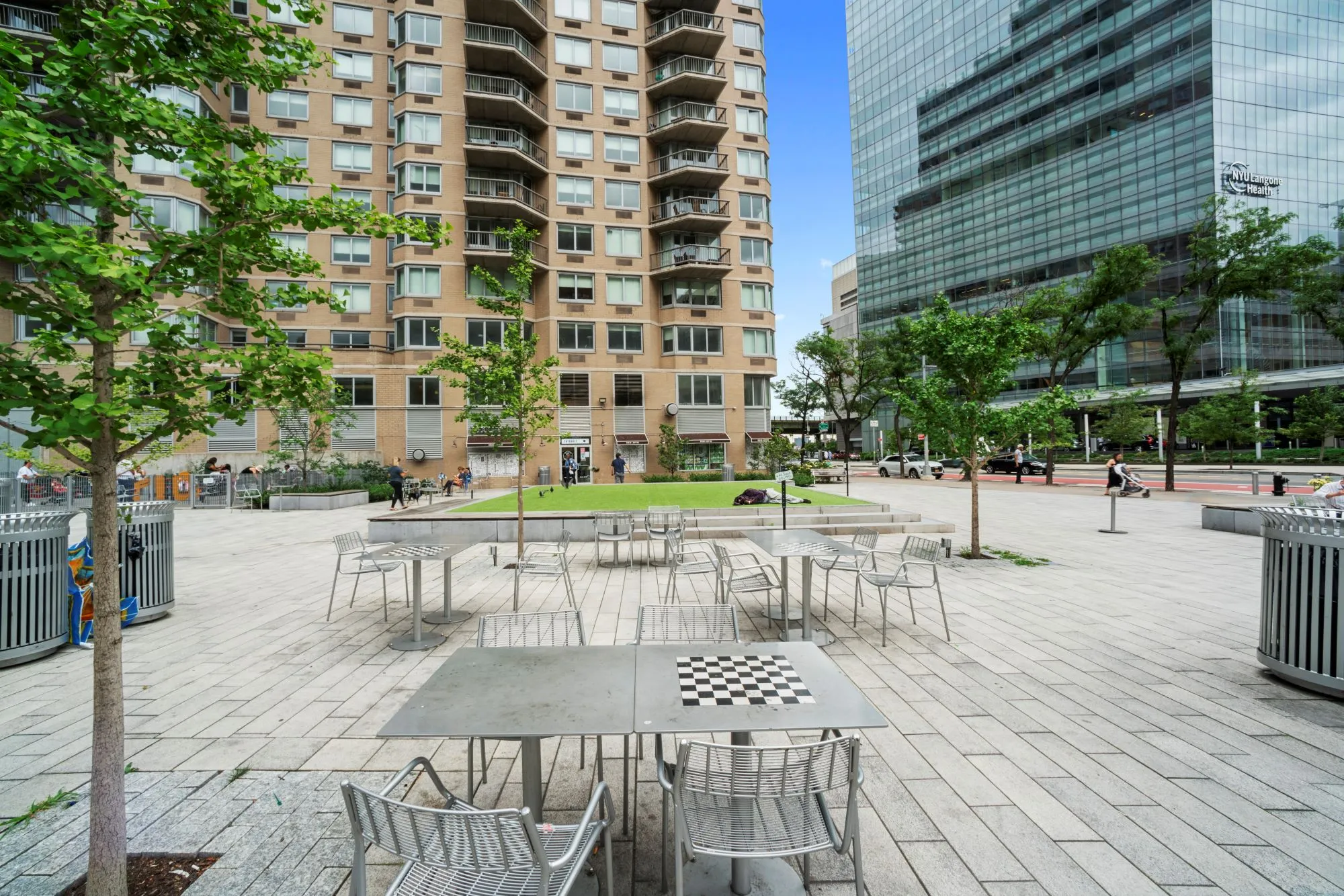 View 34 at 401 East 34th Street in Murray Hill : Sales, Rentals ...