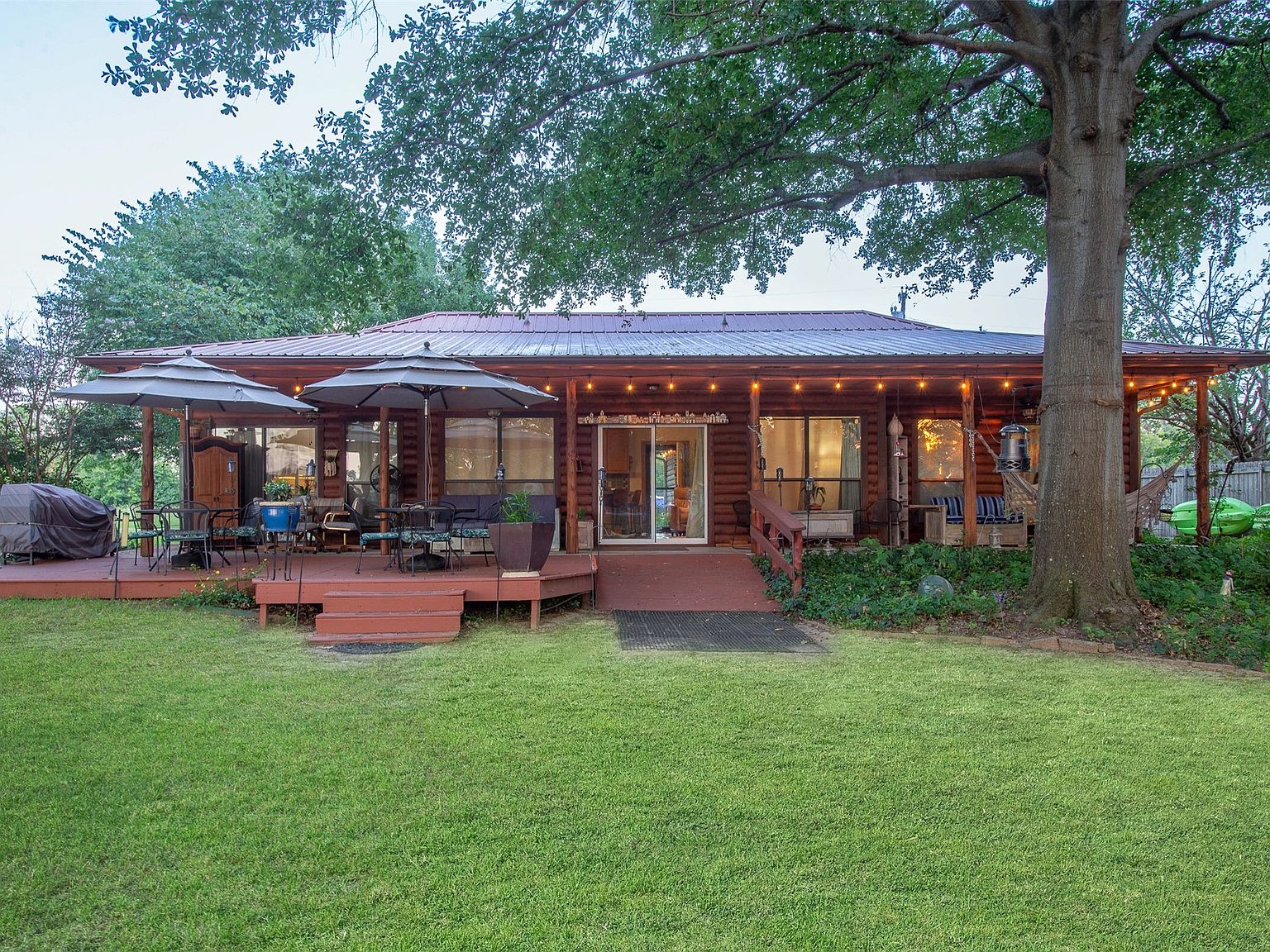 121 Xit Ranch Rd, Trinidad, TX 75163 | MLS #20648975 | Zillow