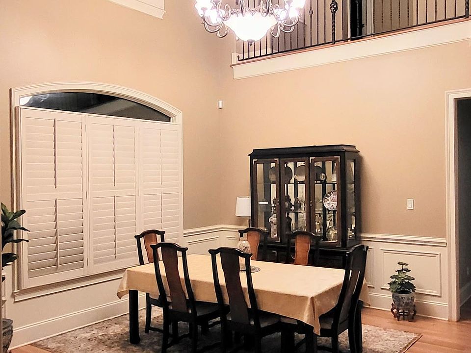 7800 Chapel Ridge Dr, Cordova, TN 38016 | Zillow