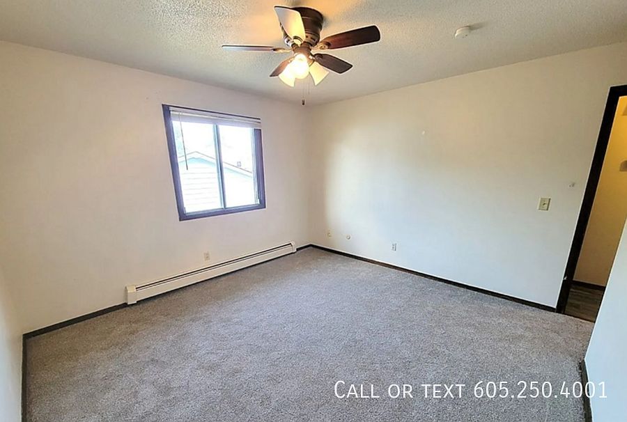 Bluecast 3705 Cathy Apartments - 3705 S Cathy Ave Sioux Falls SD | Zillow