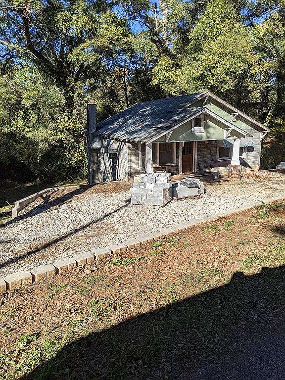 416 E Spring St, Dallas, GA 30132 | Zillow