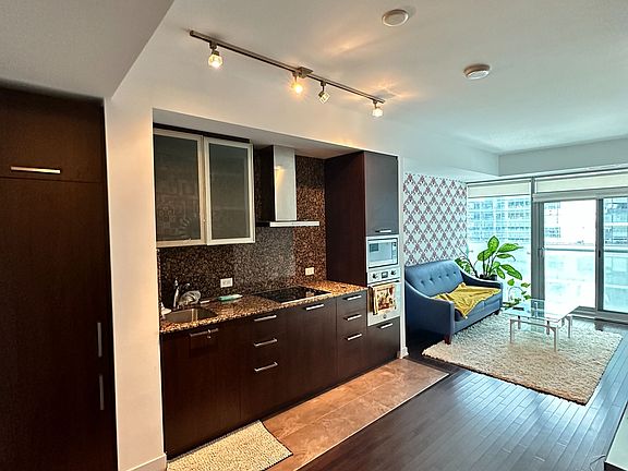 12 York St #909-C01, Toronto, ON M5J 0A9 | Zillow