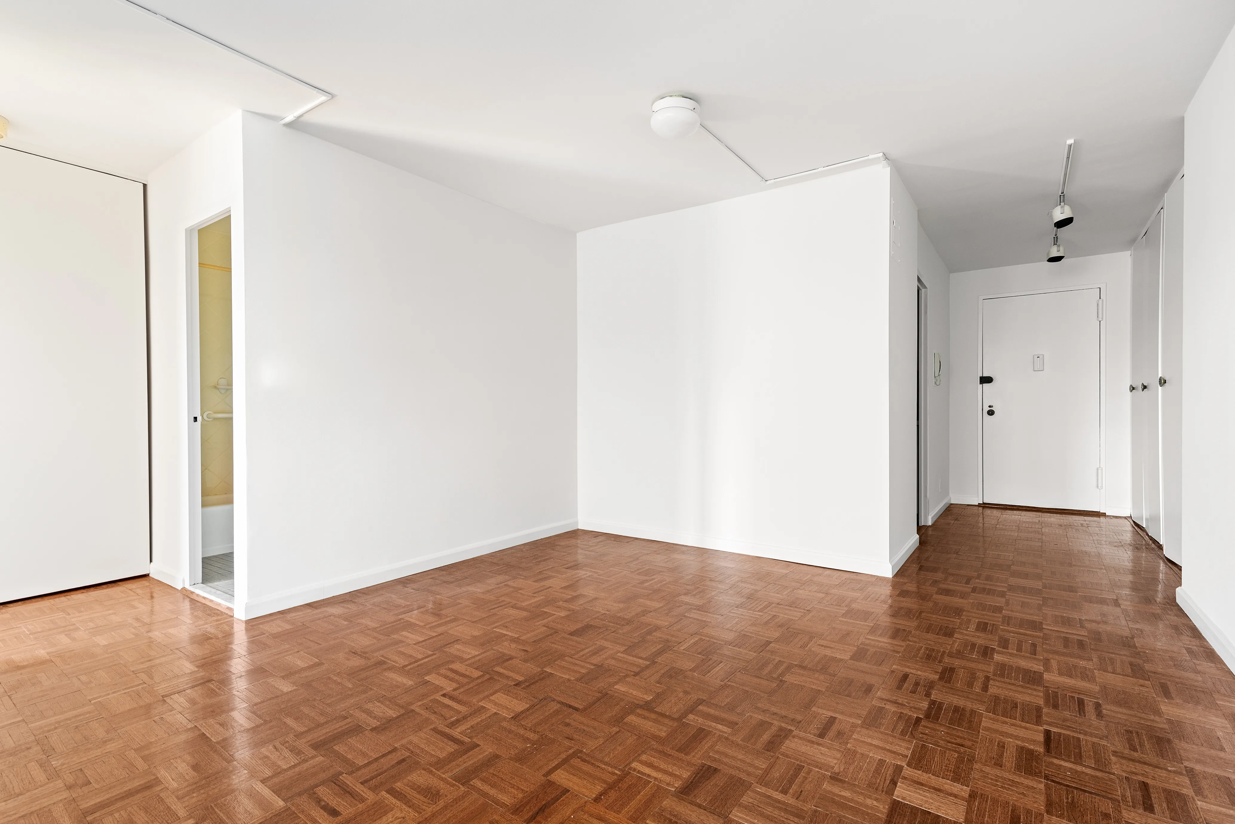 305 East 24th Street #18R in Kips Bay, Manhattan | StreetEasy