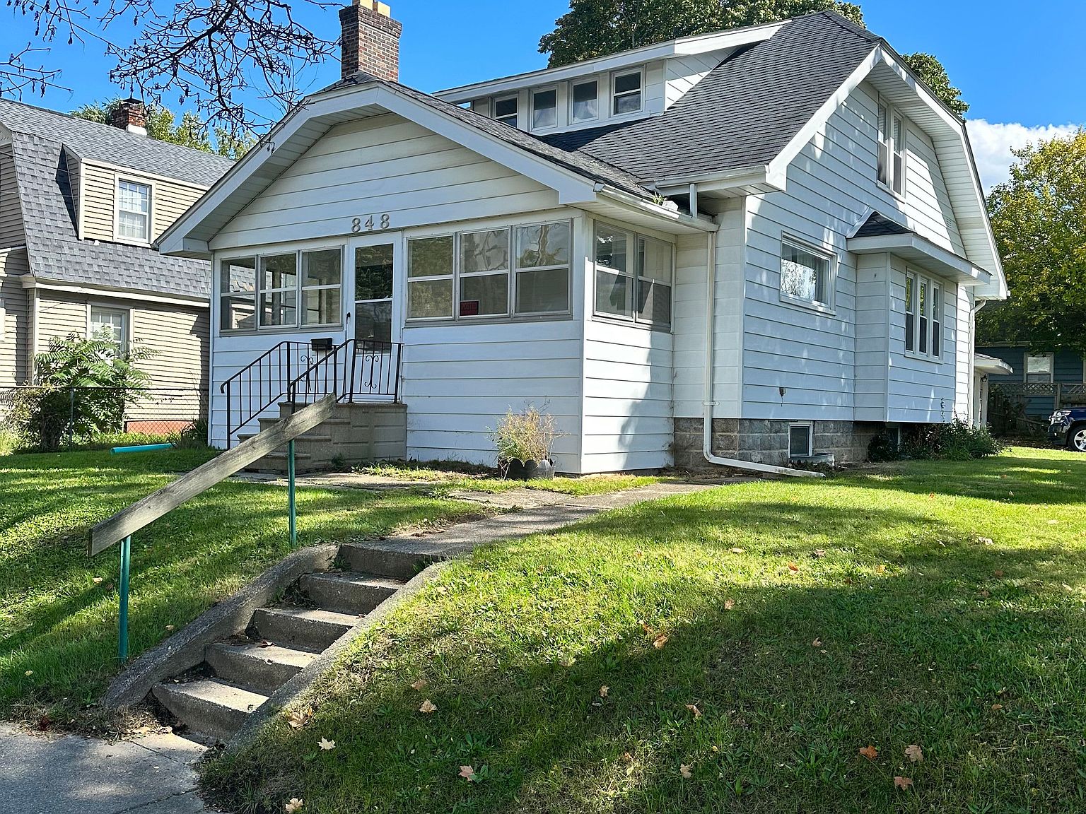 848 Perry St, Flint, MI 48504 | Zillow