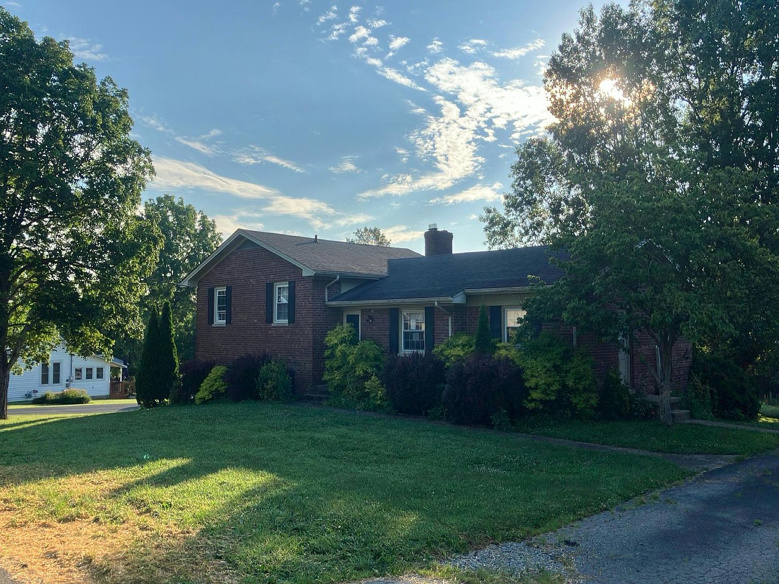 403 N 1st St, Burgin, KY 40310 | MLS #*APID1284579* | Zillow