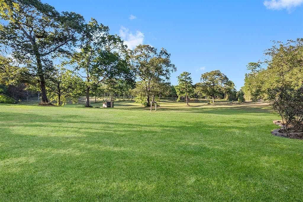 588 N Segno Fire Ln, Livingston, TX 77351 | MLS #5670092 | Zillow