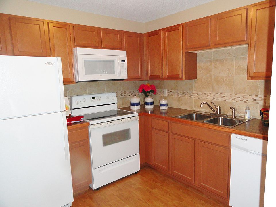 3425 Golfview Dr APT 314, Eagan, MN 55123 | Zillow