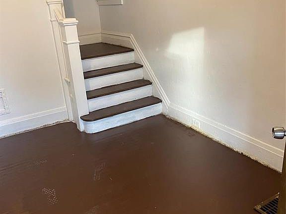 4111 E Lee Ave, Saint Louis, MO 63115 | Zillow