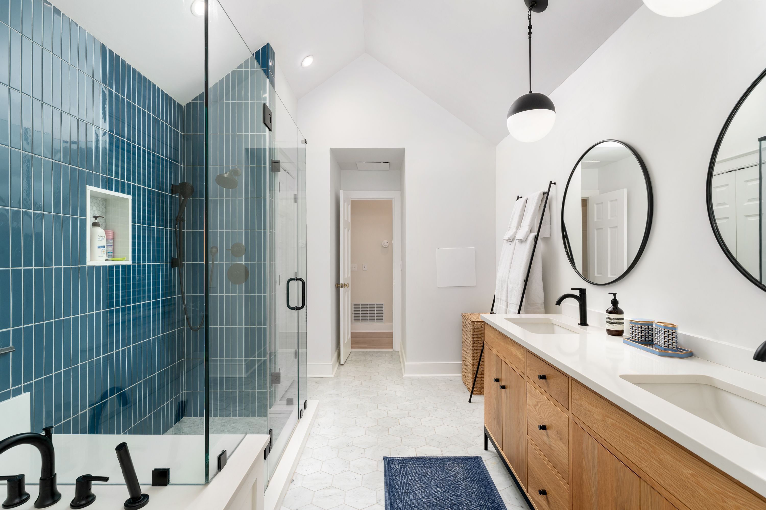 2 Musket Ln, East Hampton, NY 11937 | Out East