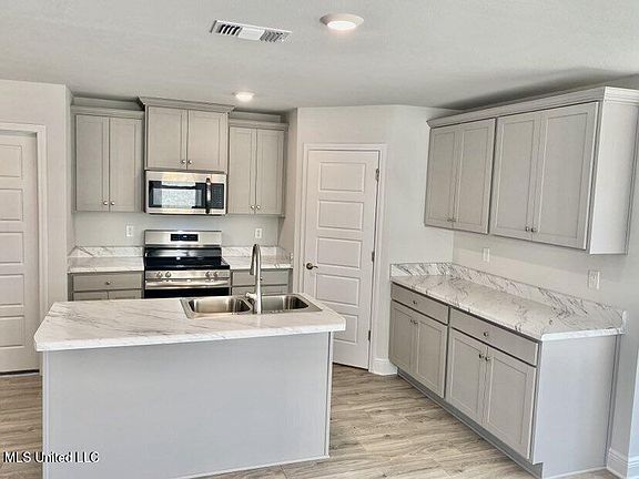 14782 Aurora Ln, Gulfport, MS 39503 | Zillow