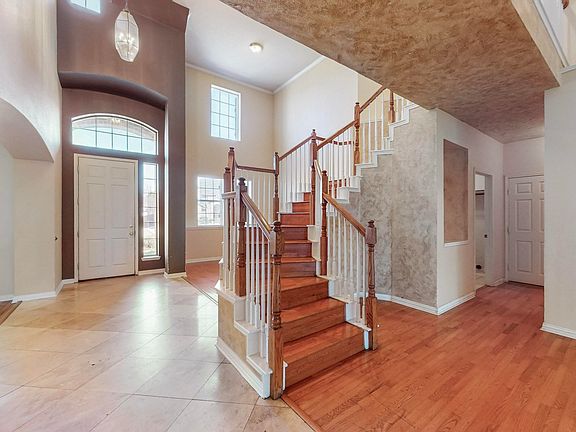 9213 Inverness Dr, Rowlett, TX 75089 | MLS #20870628 | Zillow