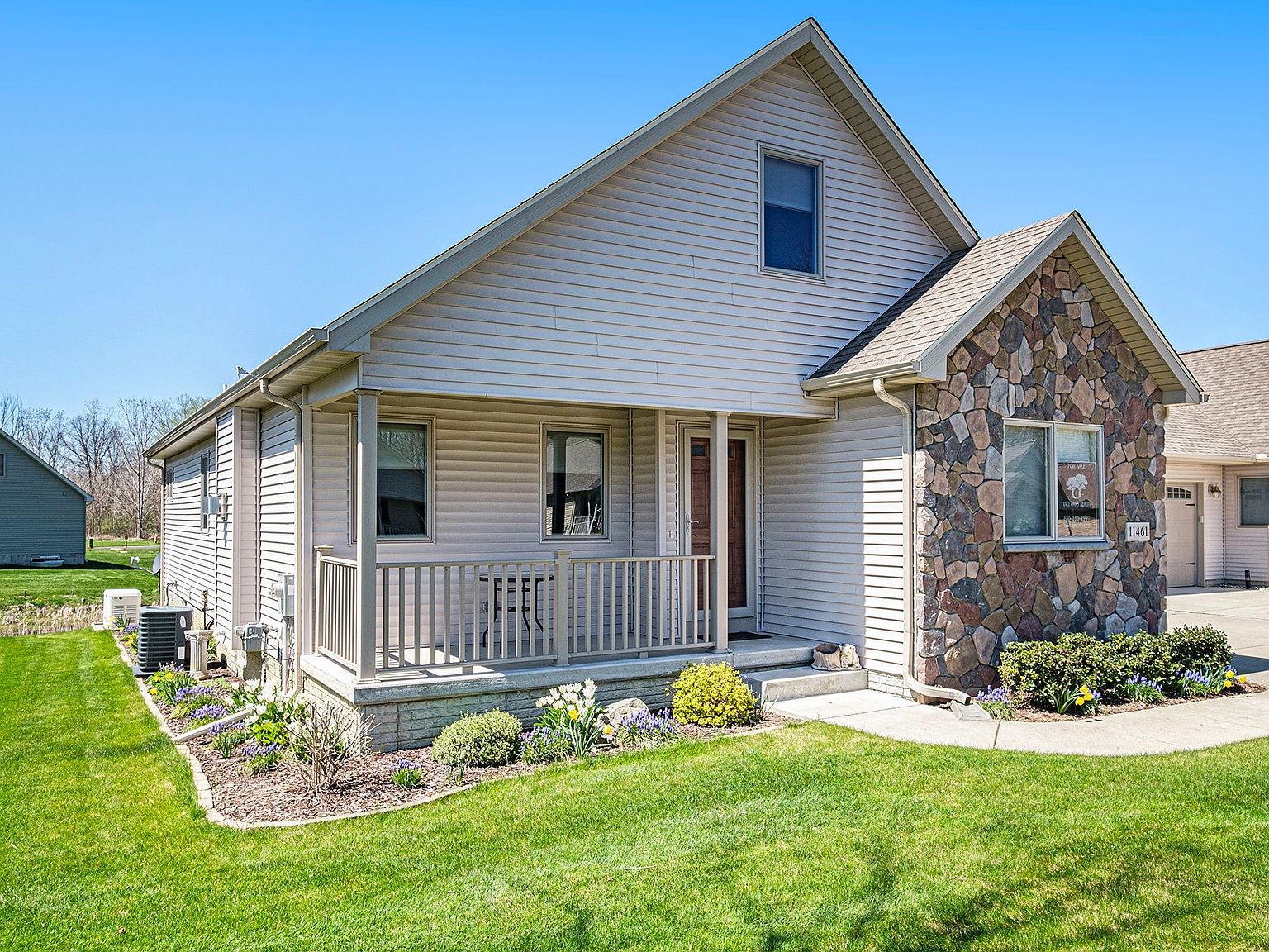 11461 Windmill Pointe Point, Clio, MI 48420 | Zillow