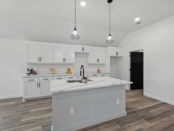 9413 Prairieview Dr, Fort Worth, TX 76134 | MLS #20935526 | Zillow