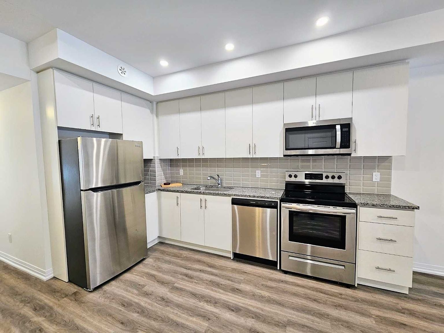 2635 William Jackson Dr, Pickering, ON L1X 0C3 | Zillow