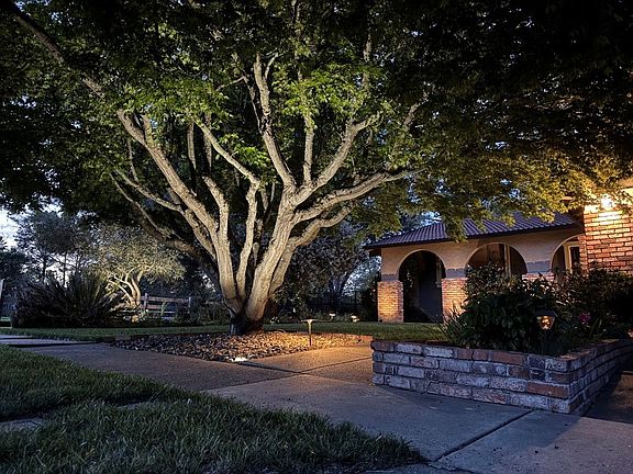 3376 Sprig Ct, Napa, CA 94558 | Zillow