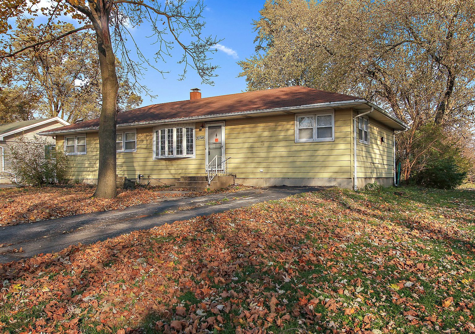 20745 Homeland Rd, Matteson, IL 60443 | Zillow