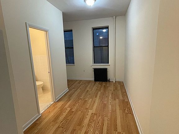 1372 1st Ave APT 2D, New York, NY 10021 | Zillow