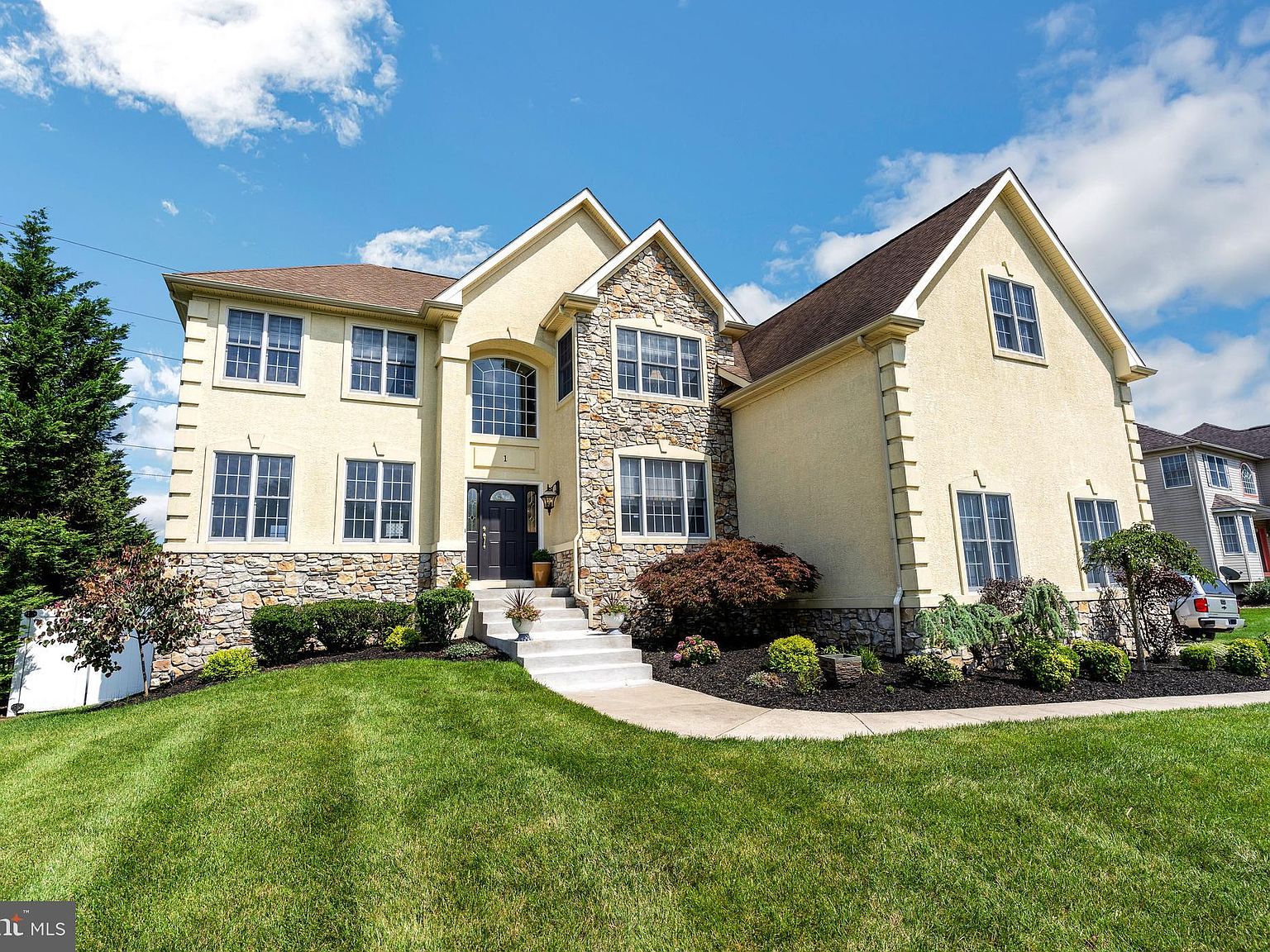 1 Clements Ct, Mount Laurel, NJ 08054 | MLS #NJBL2049134 | Zillow